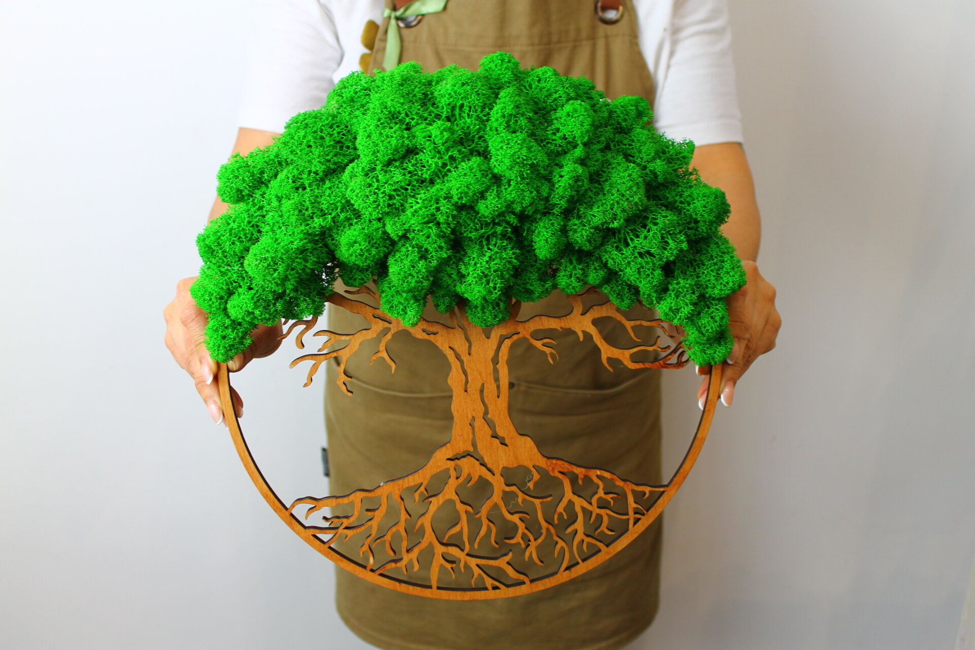 Панно из стабилизированного мха "Древо жизни" маленькое, диаметр 30см