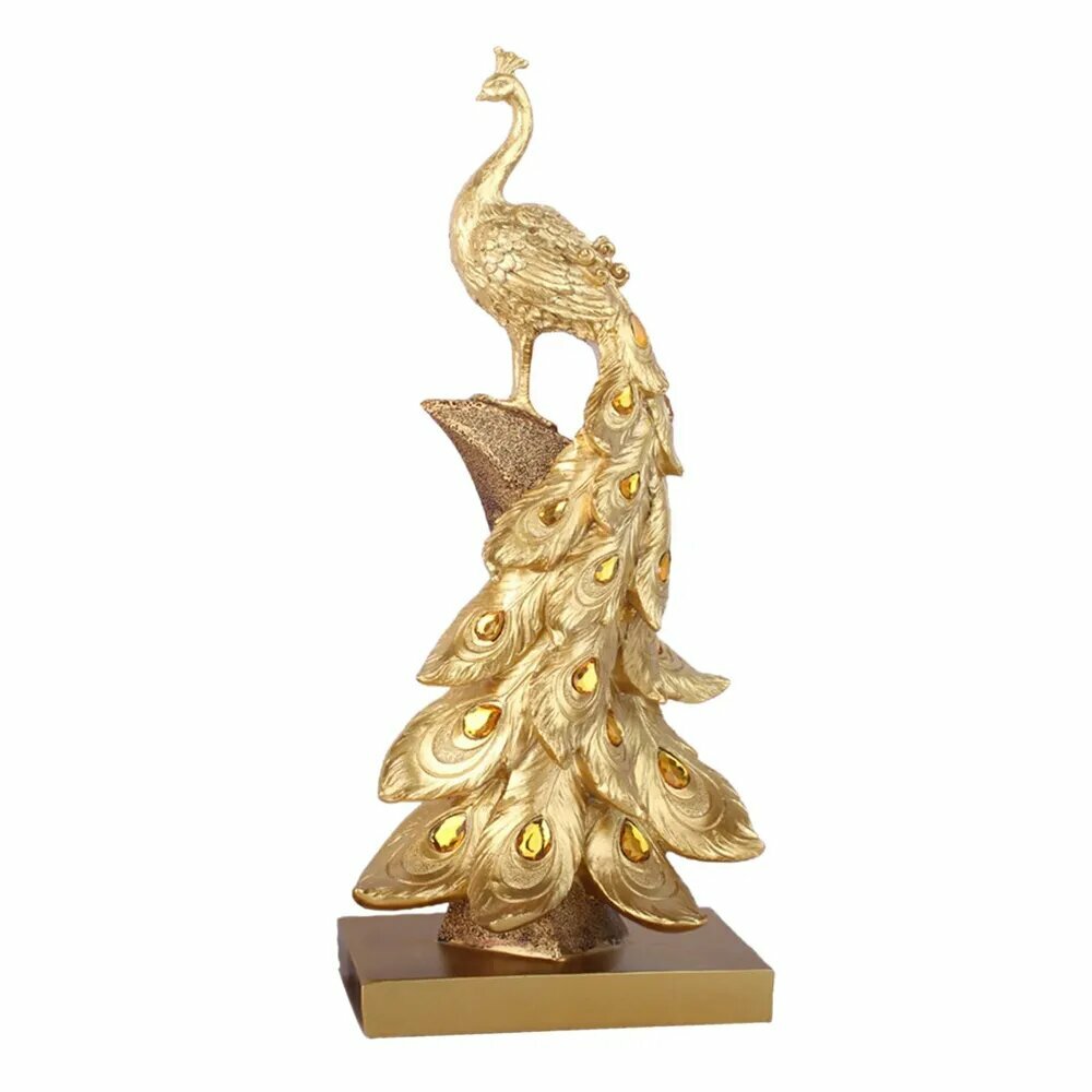 Статуя павлина в помещении с акцентом на открытом воздухе Середина