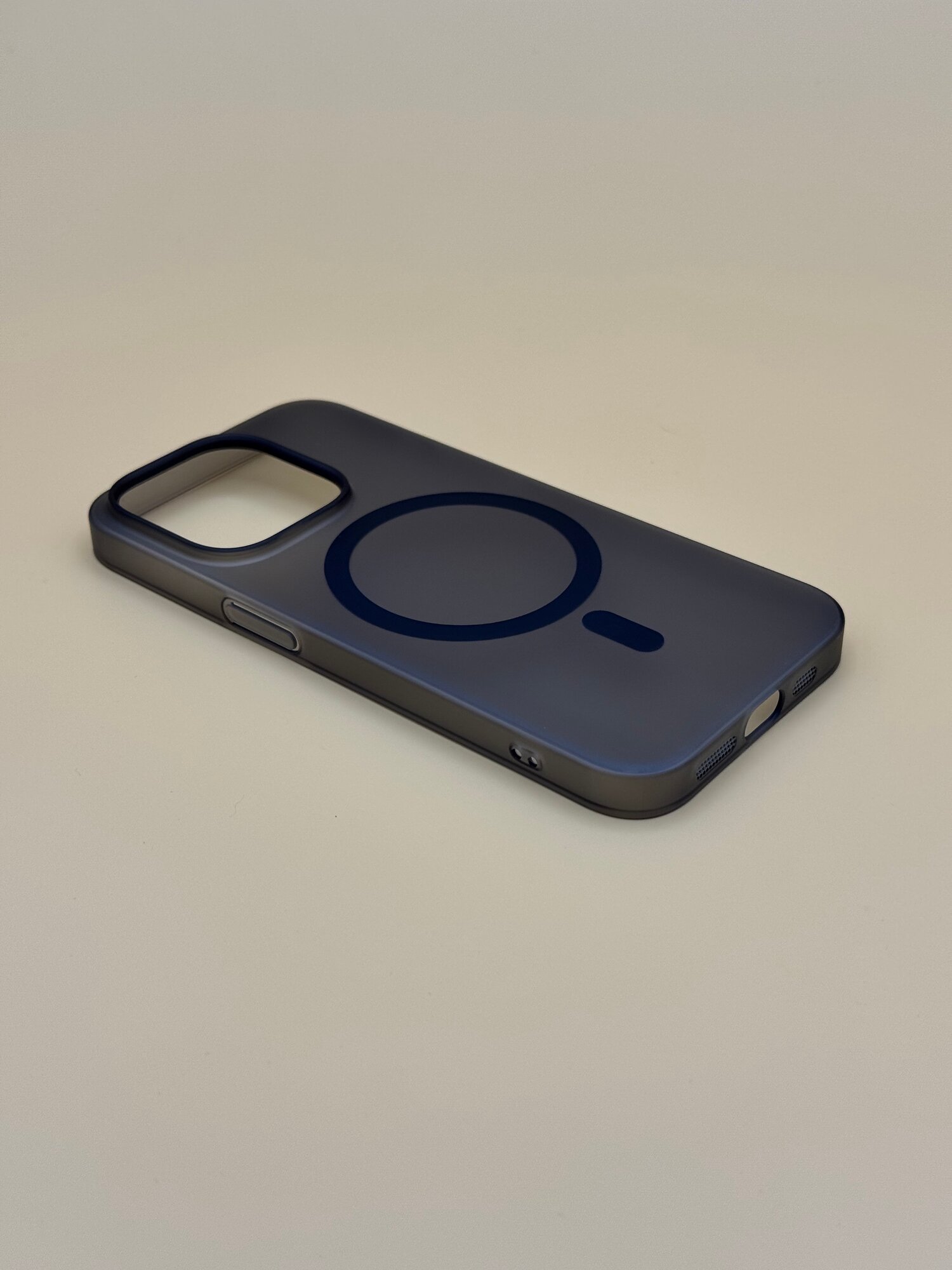 Чехол, для iPhone 15 Pro, MagSafe, софт-тач, ультратонкий, чёрный, матовый