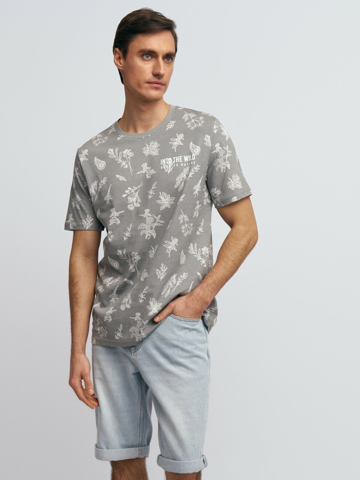 Футболка Весна-лето 2025