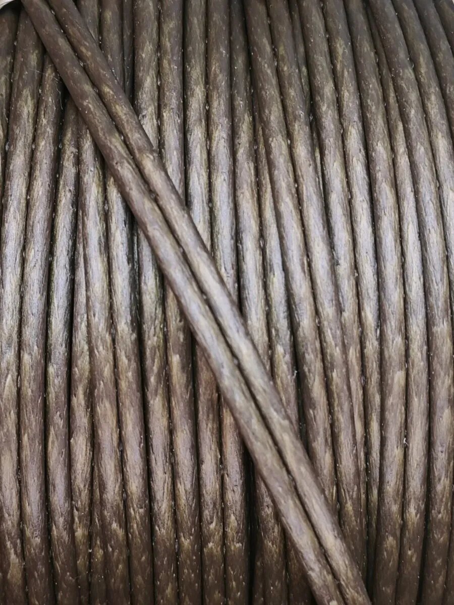 Искусственный ротанг для плетения, полутрубка 8 мм