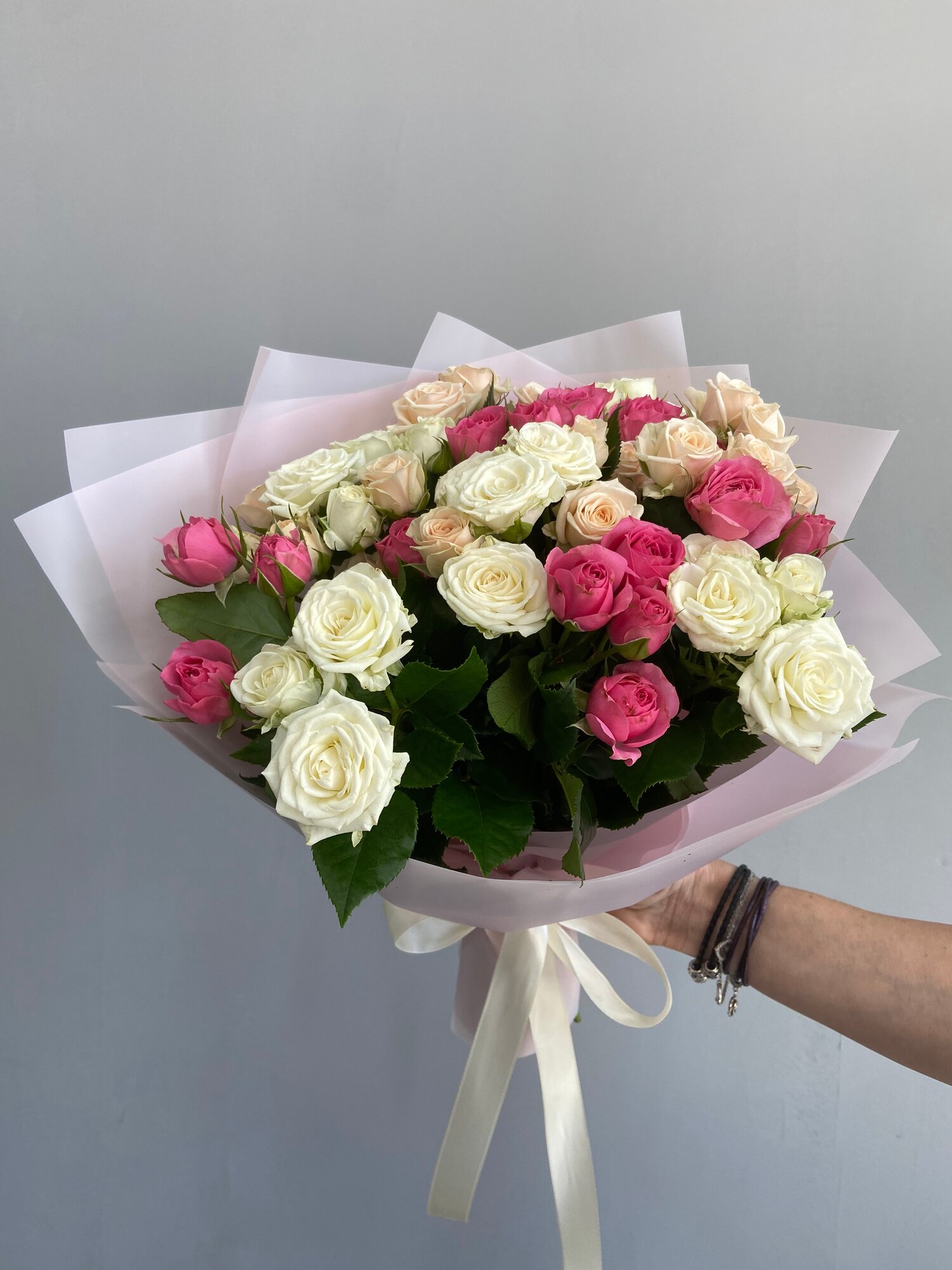 Роза кустовая светлый микс 15 шт