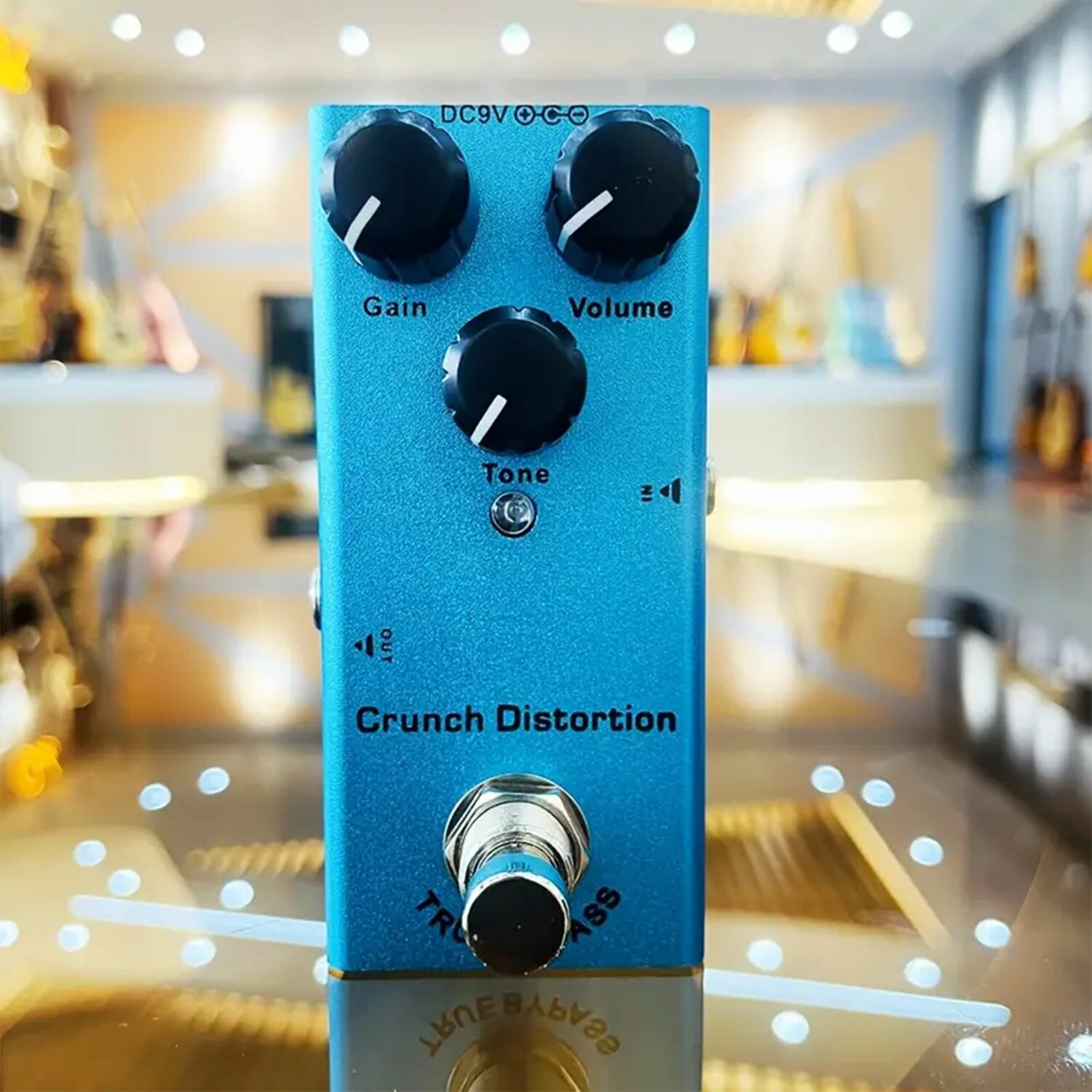 Педаль эффектов "Кранч-Дисторшн", универсальная, компактный дизайн, истинный байпас
