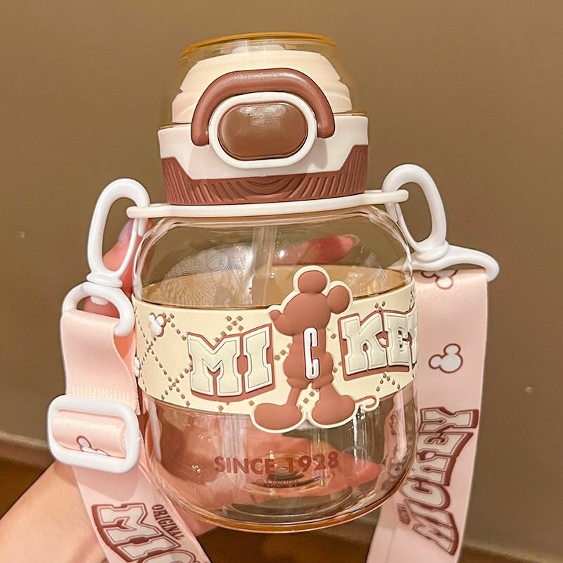 Подлинная стежка 2024 года, новая большая кружка для воды для девочек и детей из тритана, чайник из соломы, портативный летний