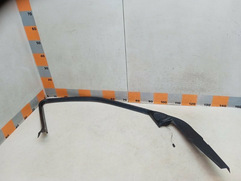 Б/У Рамка стекла Накладка двери BMW 3-Series 1999 E46 Перед. Лев. 408160 BMW арт. 51338212521