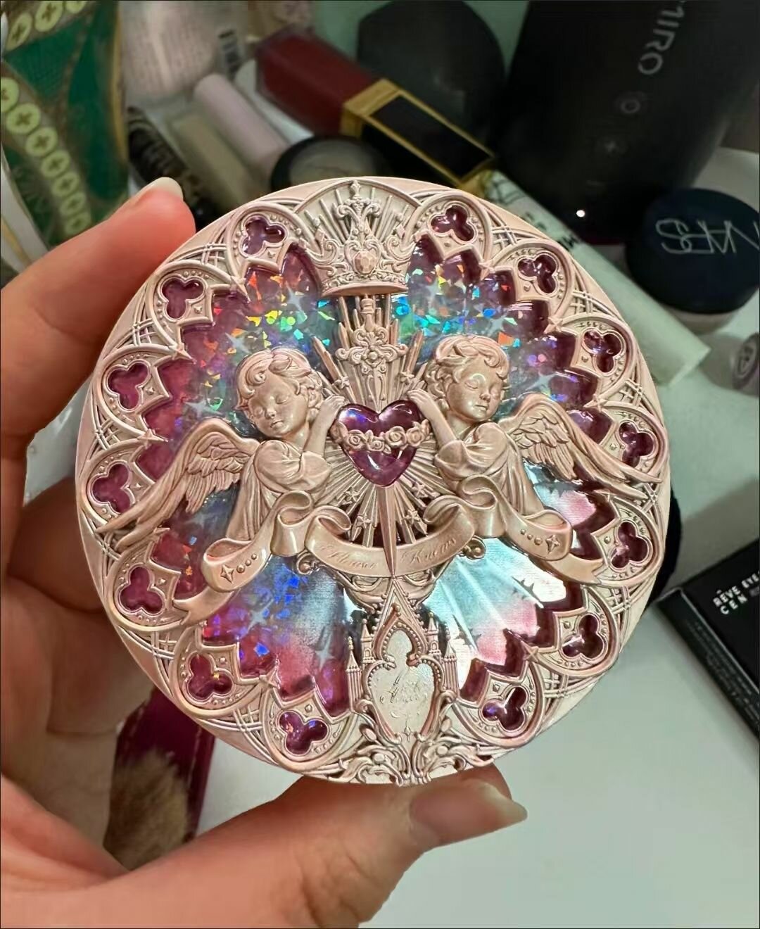 Естественно осветляет водянистую и трехмерную основу для макияжа Пудра-хайлайтер Flower Knows Little Angel Emboss