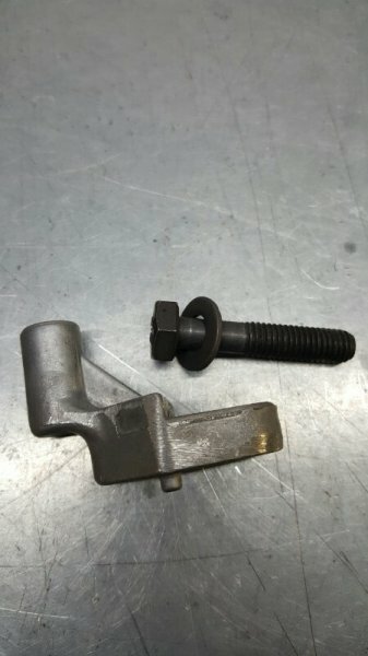 Кронштейн Daewoo Nexia KLETN F16D3 2008 (б/у)