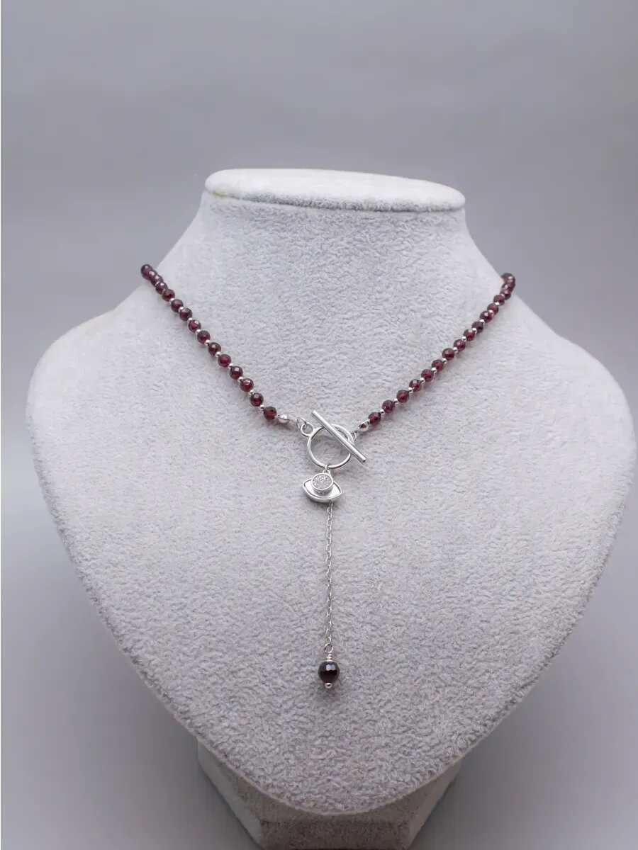 Колье, гранат