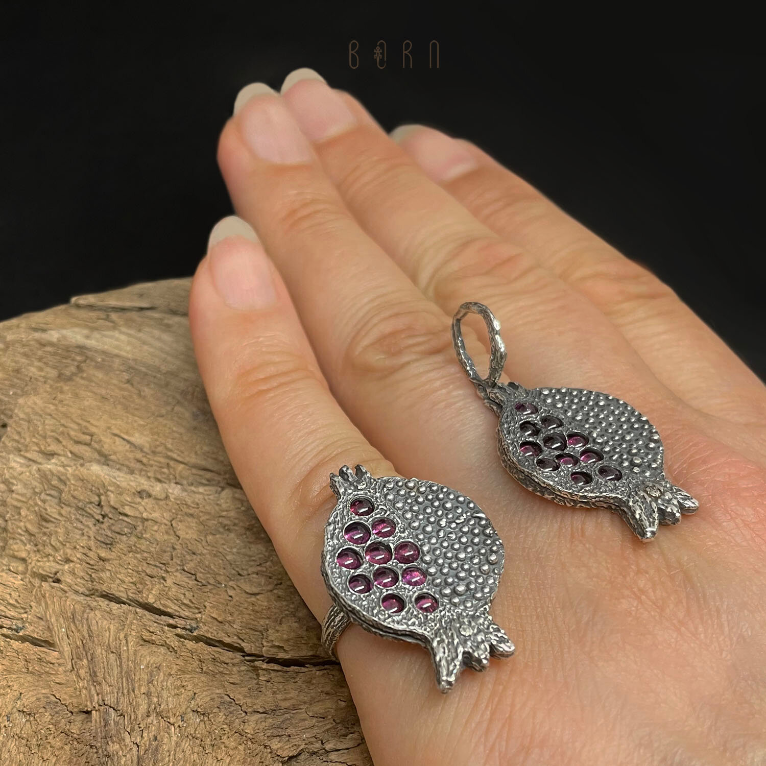 Подвеска, серебро, 925 проба, чернение, гранат