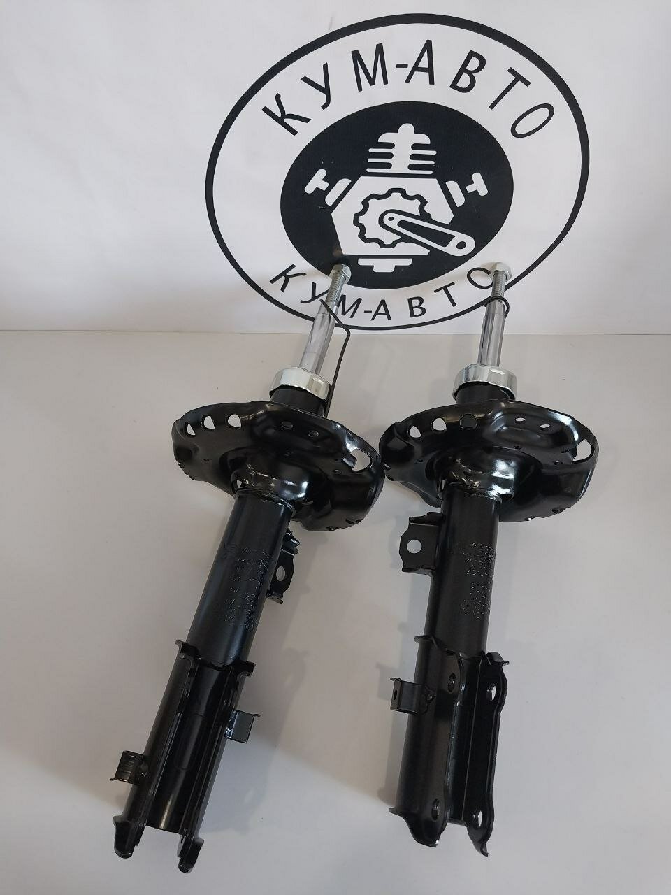 Передние амортизаторы Хендай Солярис 1 до 2017- Киа Рио 3 HYUNDAI Solaris KIA Rio 3