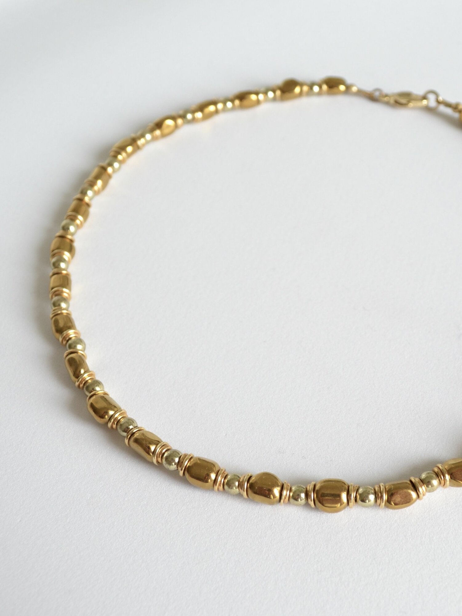 Чокер, гематит