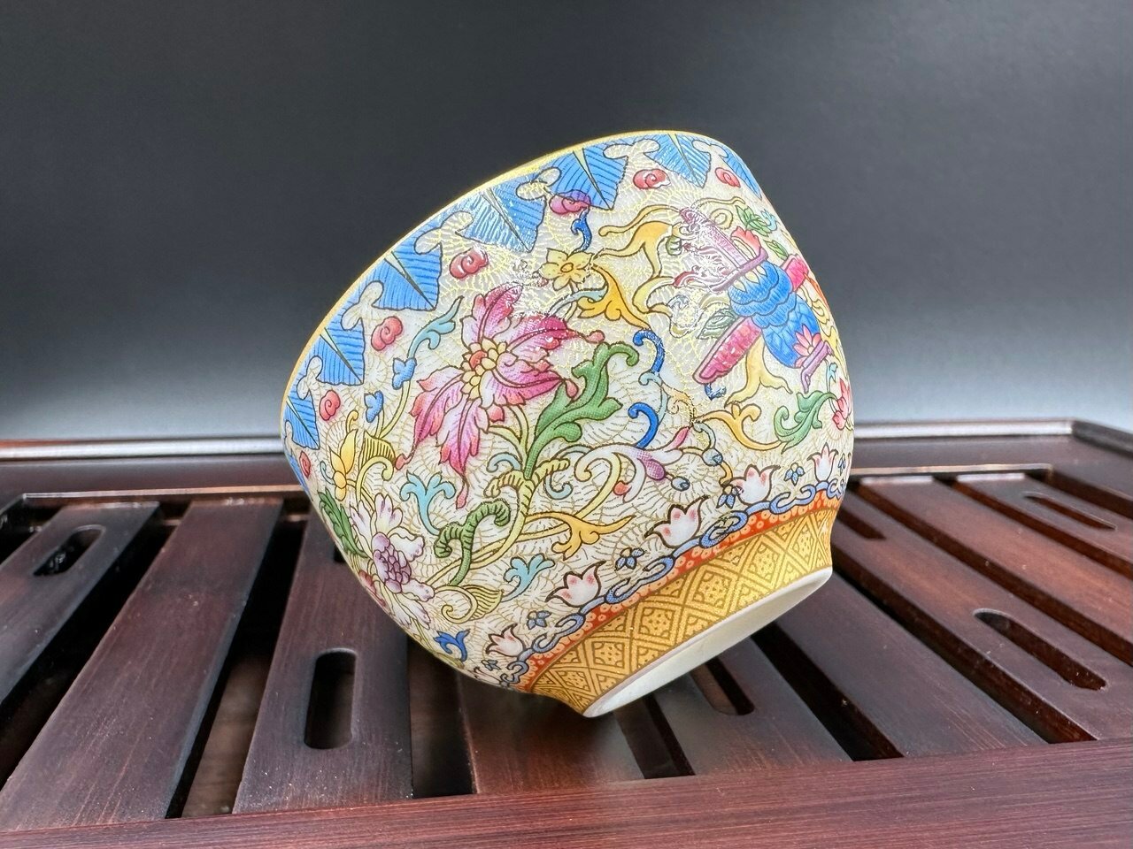 Пиала "Цветы", качественная имитация техники фаланцай, жёлтая цветовая гамма, 60 мл.