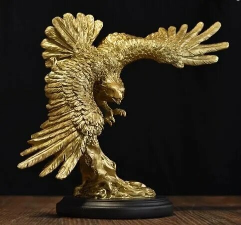 Статуэтка орла, золотая