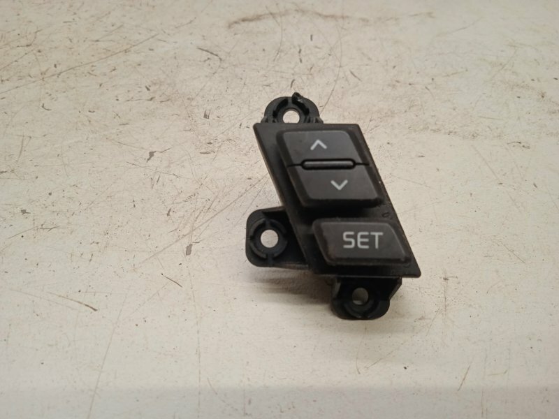 Б/У настройки часов, Киа Сид 2 Кнопка Kia Ceed 2012 2 81525 Hyundai-KIA арт. 93796A2000WK, 93796A2000