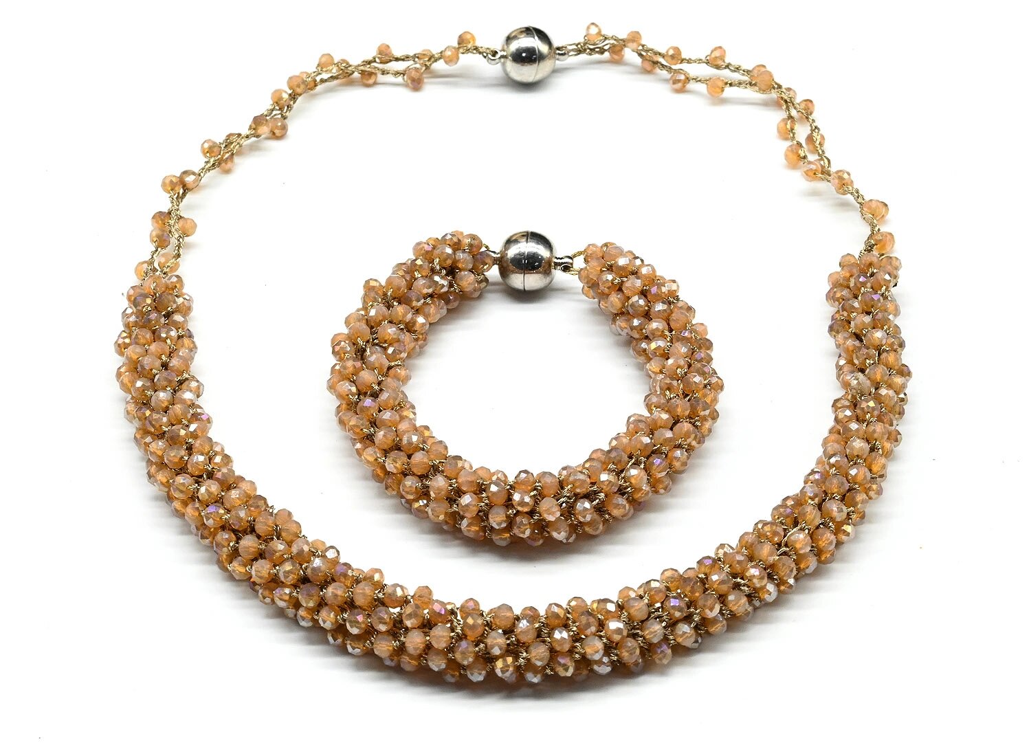 Колье, циркон