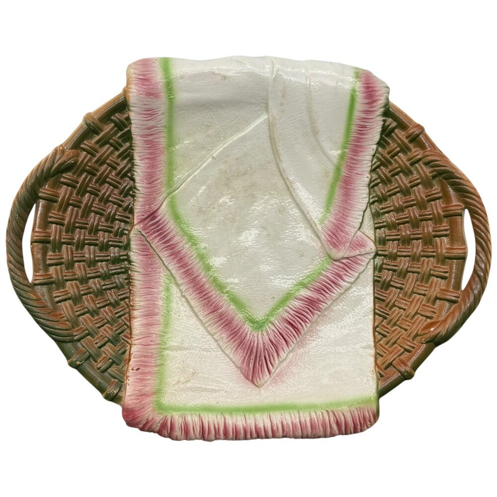 Сухарница "Корзина с салфеткой" Рушник (розовый), фаянс, 1890-1910 гг, Кузнецов, Российская Империя