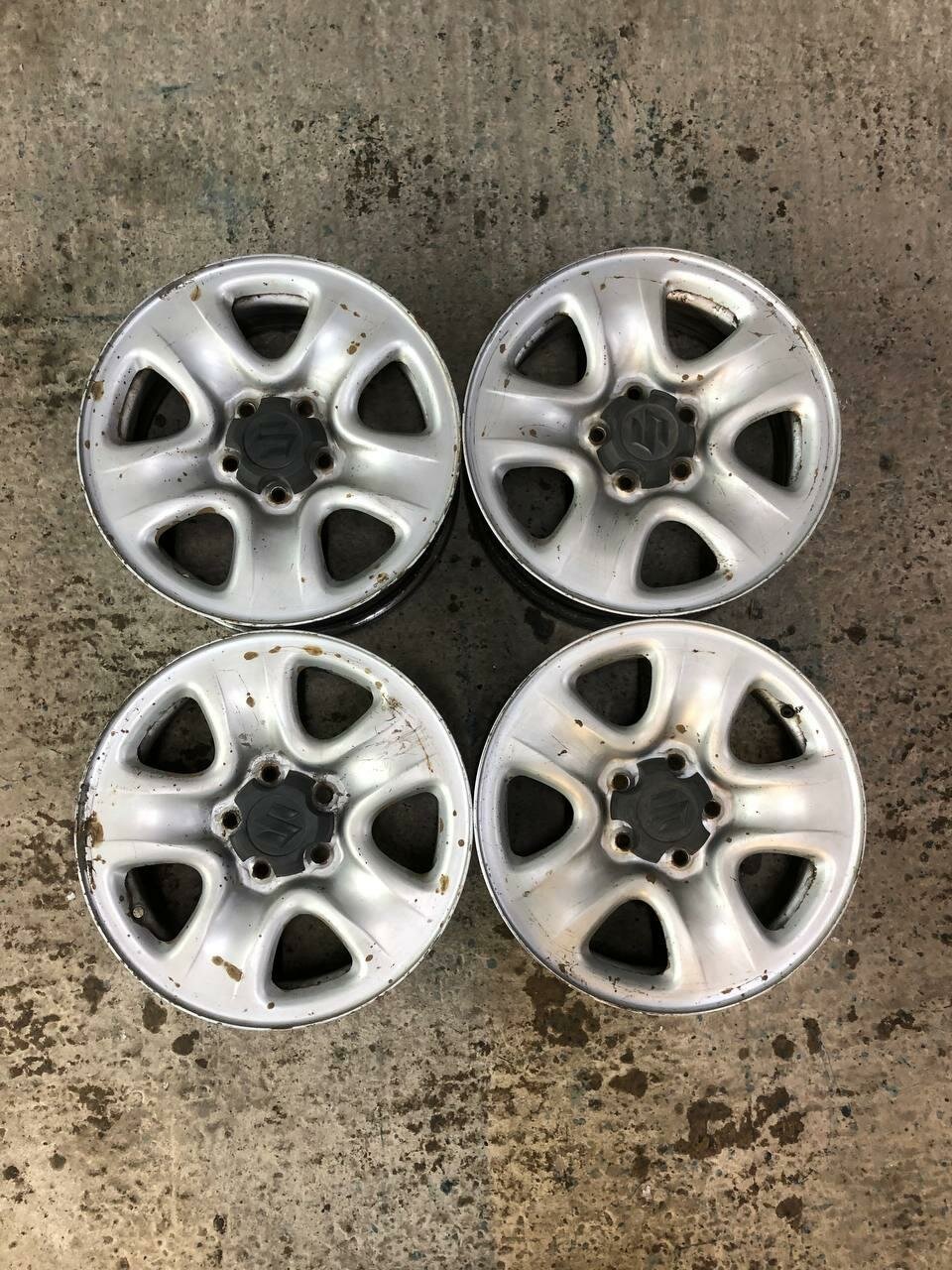 Колесные диски Штампованные 16x6.5 PCD 5x114.3 D60.1 ET45 (Реплика)