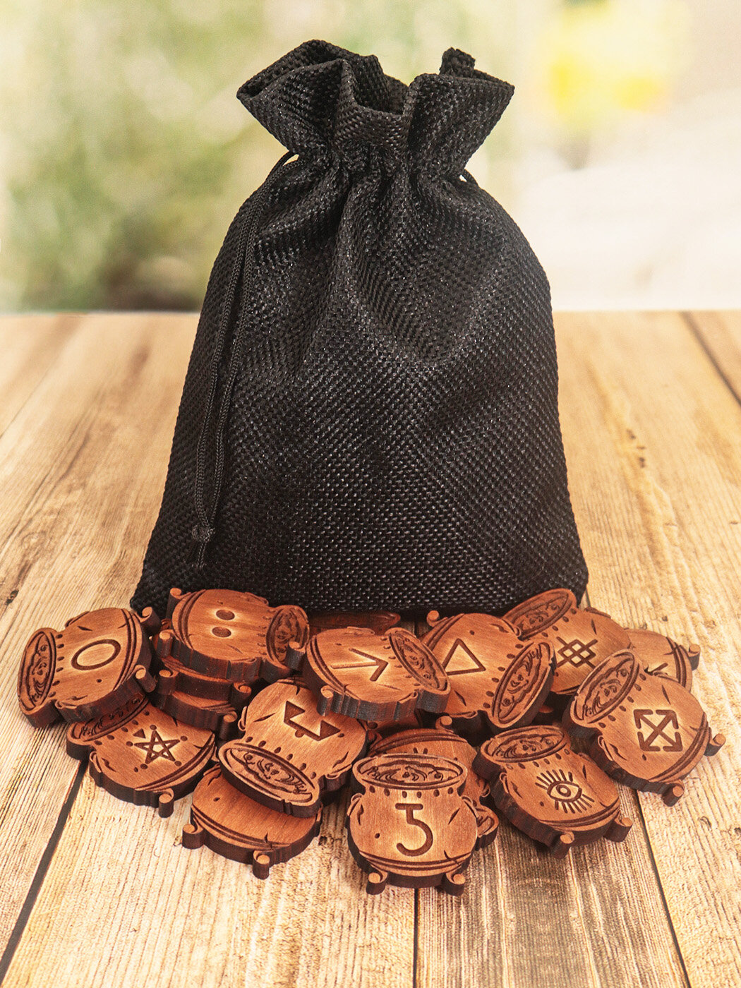 Руны Викки (ведьминские) SILVARIE, деревянные, 28 шт