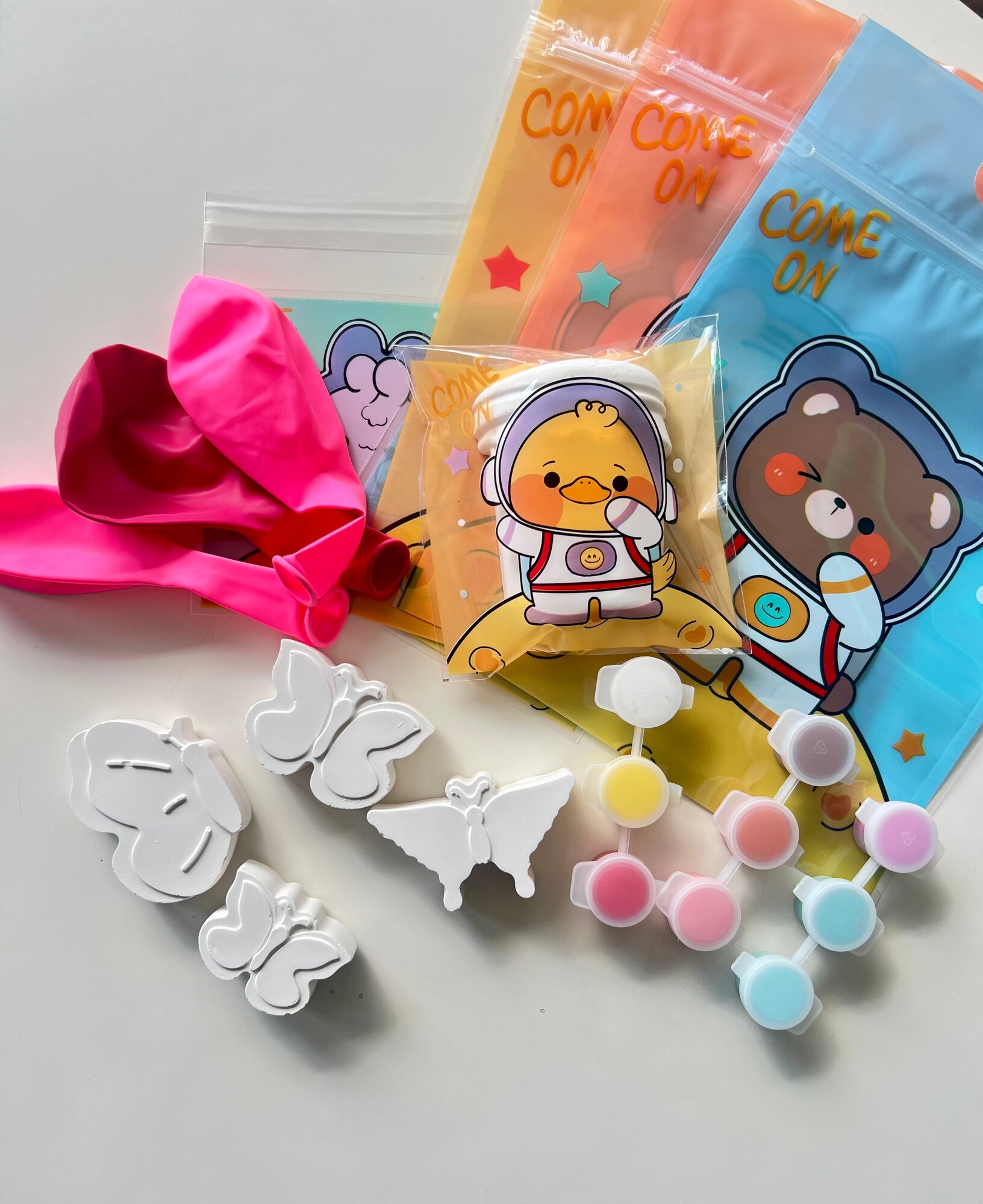 Детский подарочный творческий набор для раскрашивания фигурок из гипса