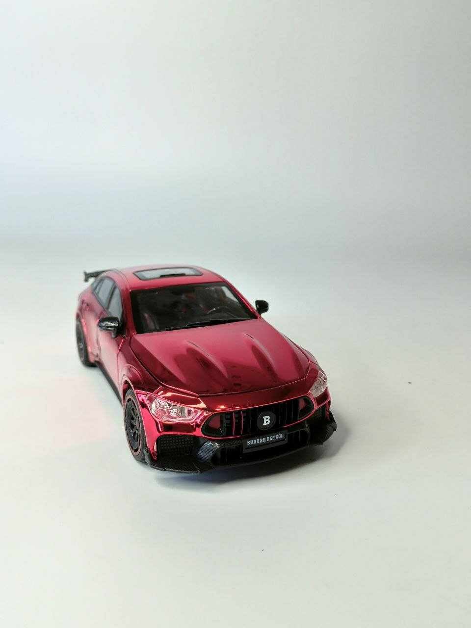 Модель автомобиля Mercedes GT Brabus Мерседес коллекционная металлическая игрушка масштаб 1:24 бордовый