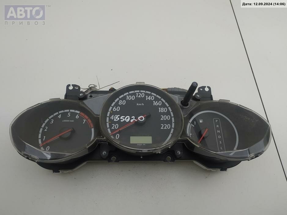 Щиток приборный (панель приборов) Honda Jazz (2002-2007)