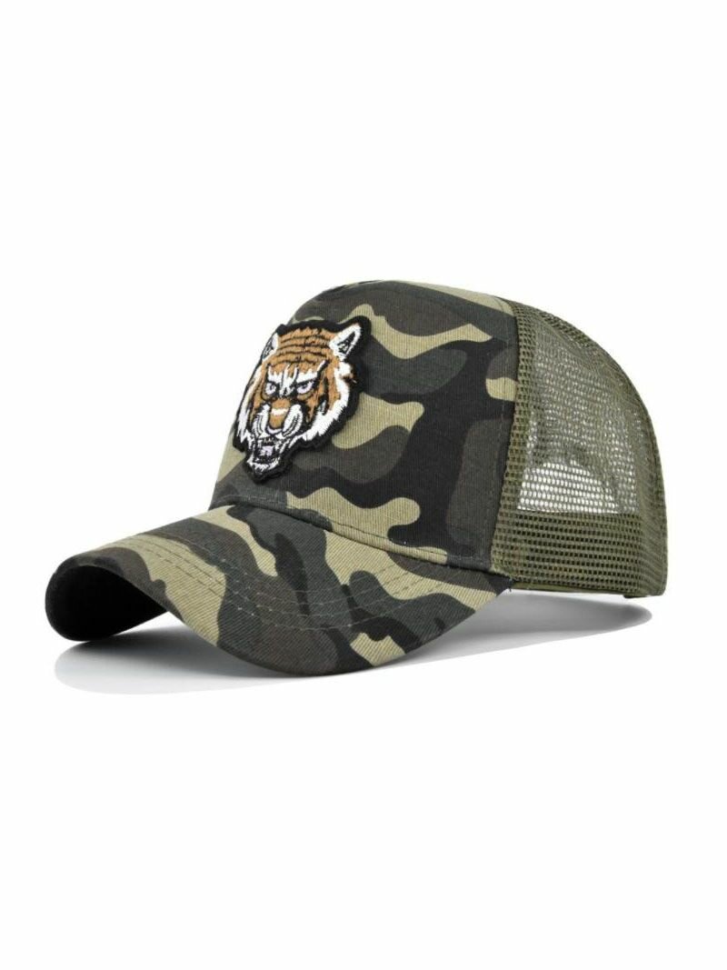 Бейсболка из тигровой сетки