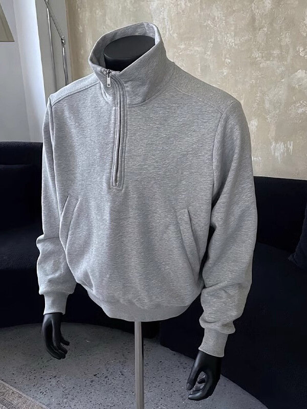 Свитер