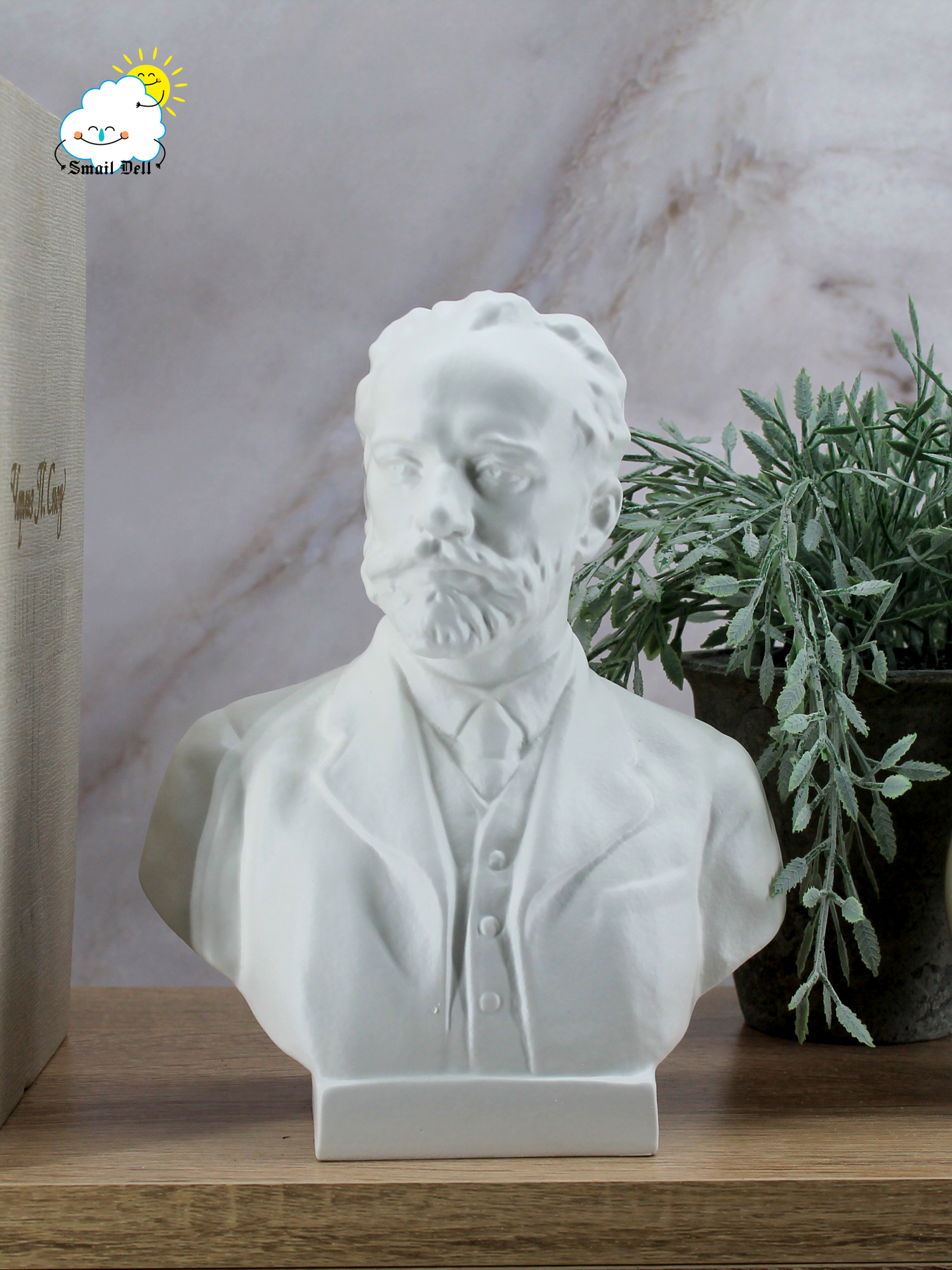 Статуэтка бюст П. И. Чайковский , 17 см , гипс , цвет белый матовый