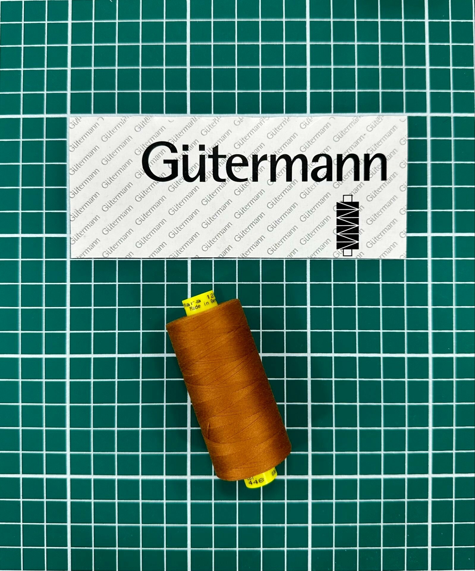 Gutermann Mara 120; col: 448 (1000 м) Нитки для шитья