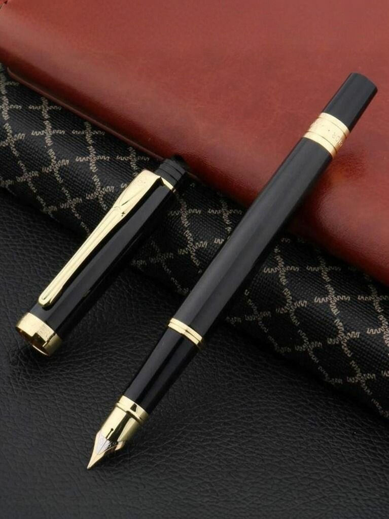 Перьевая ручка 3802. Перо M (0.75 мм). Металлический корпус, заправка поршень. Перо M (0.75 мм)