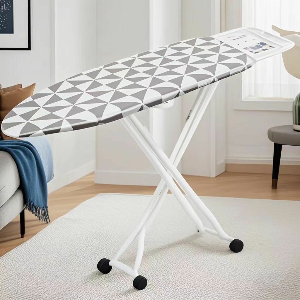 Гладильная доска "Геометрия жизни", складная, с подставкой для утюга, белая