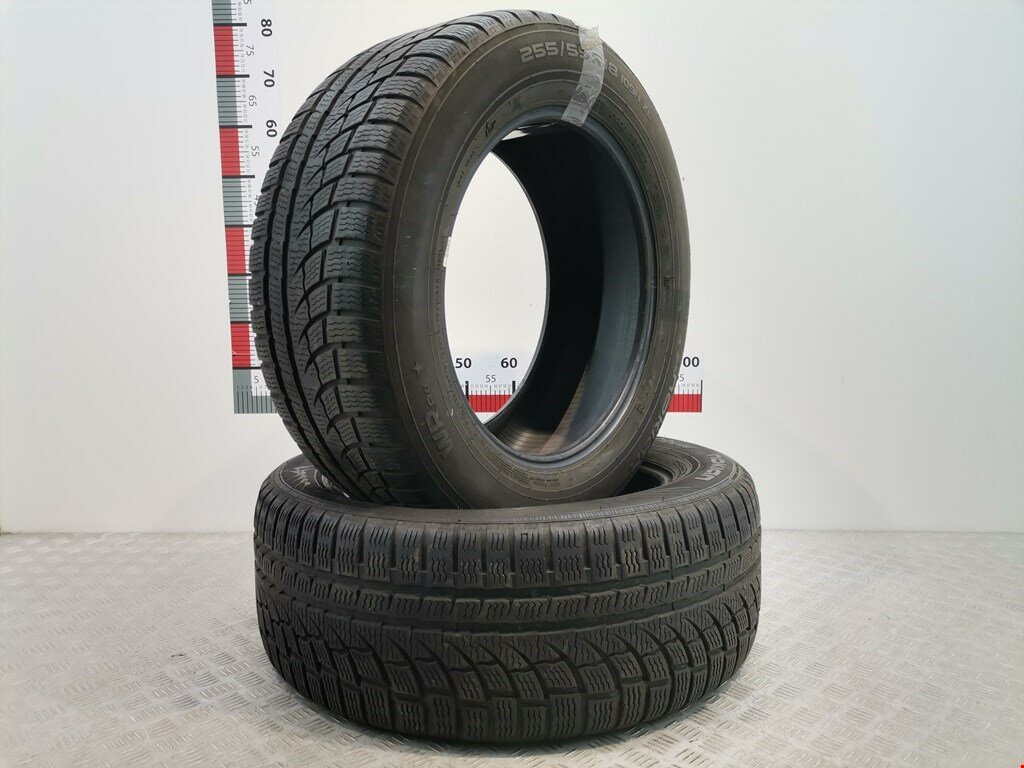 Шины BMW X5 (G05) 255/55R18 арт. 2218280