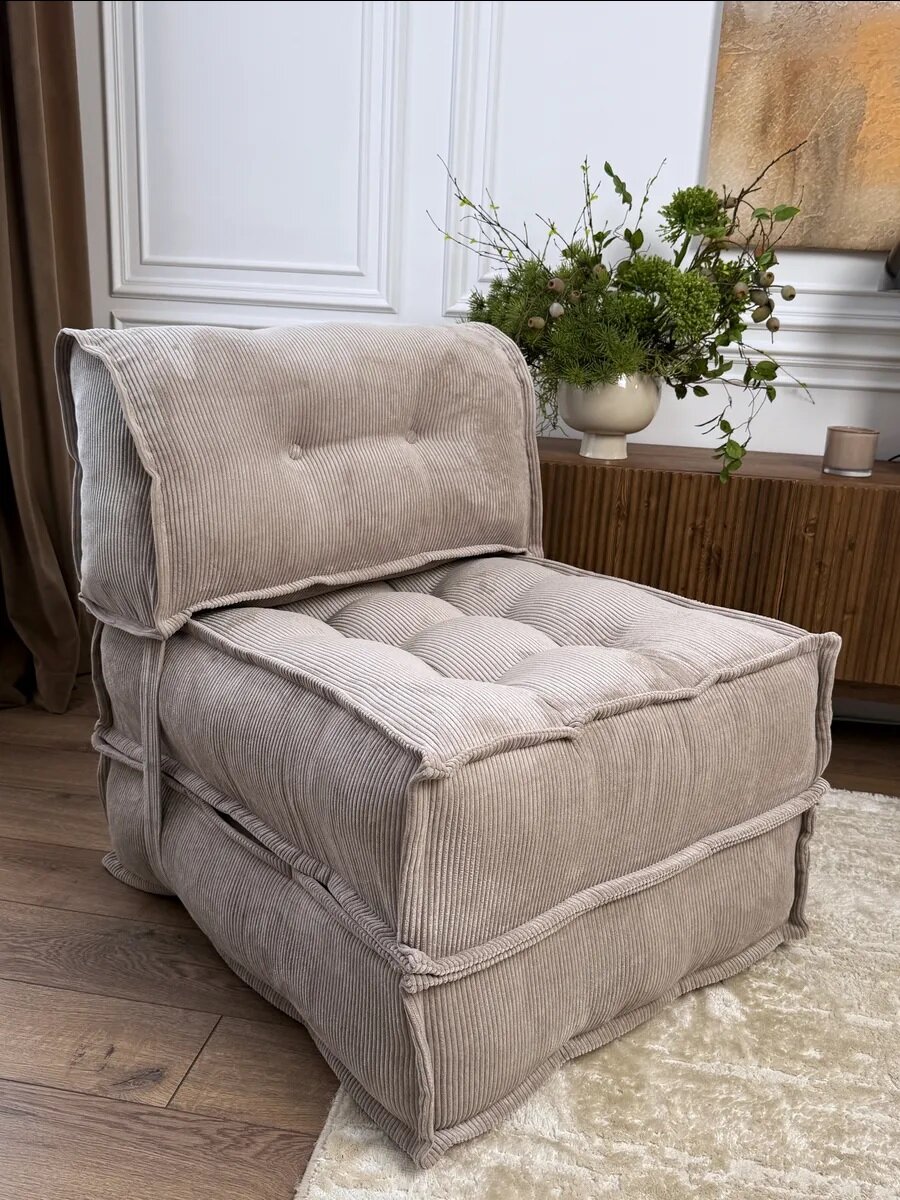 Бескаркасное кресло - кровать. Кресло трансформер