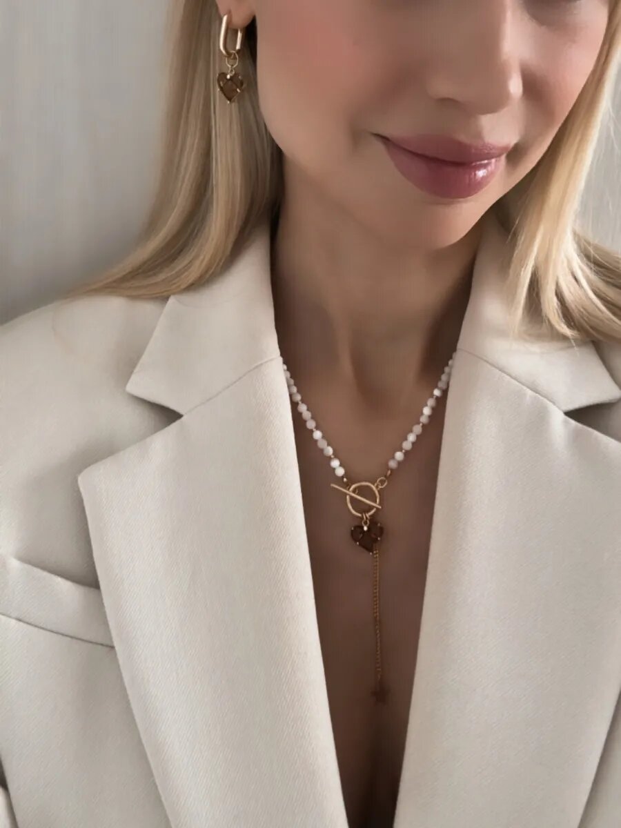 Колье, перламутр, фианит