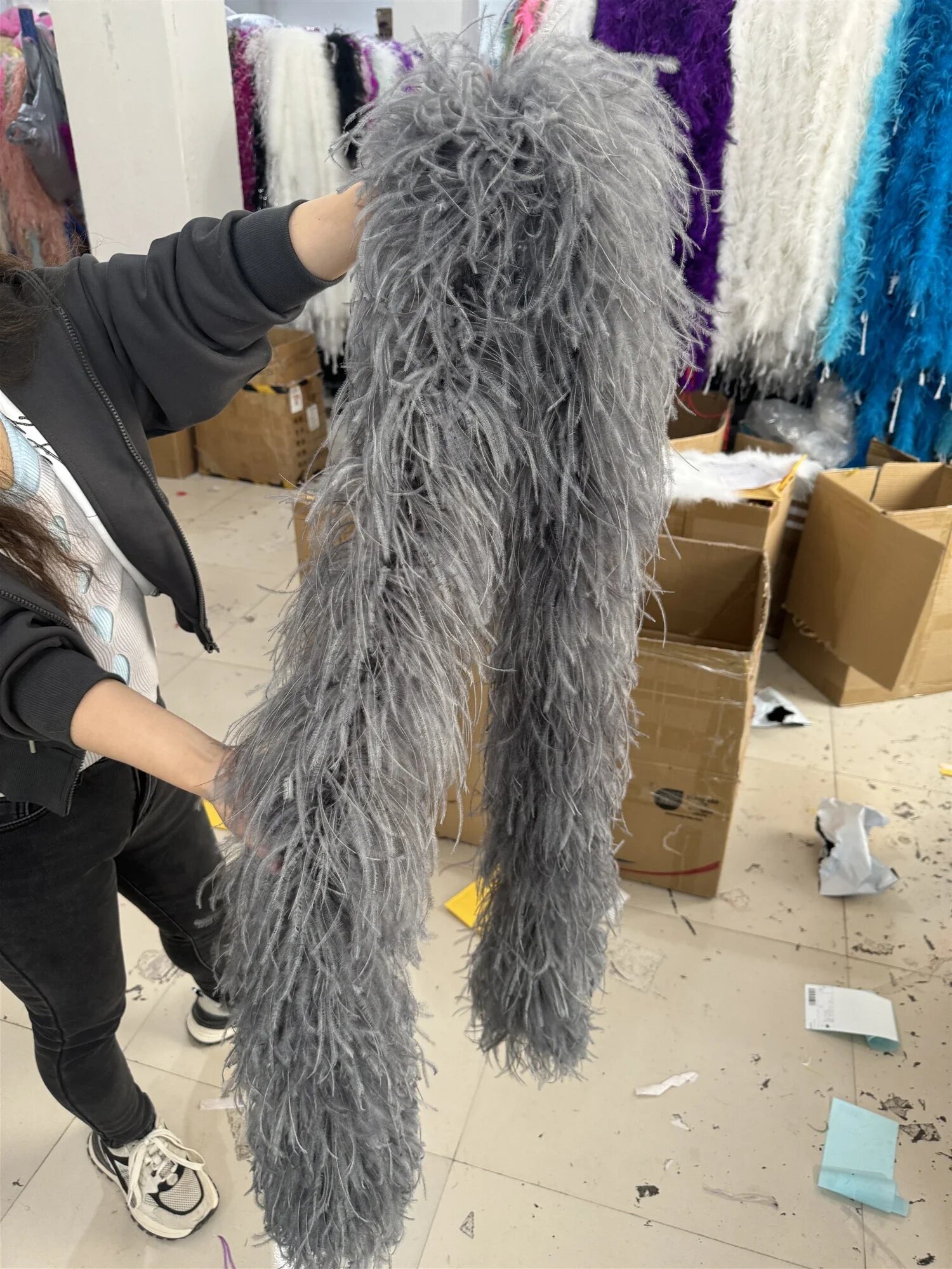 Многослойный боа из страусиных перьев Серый, 6Ply boa, deep gray