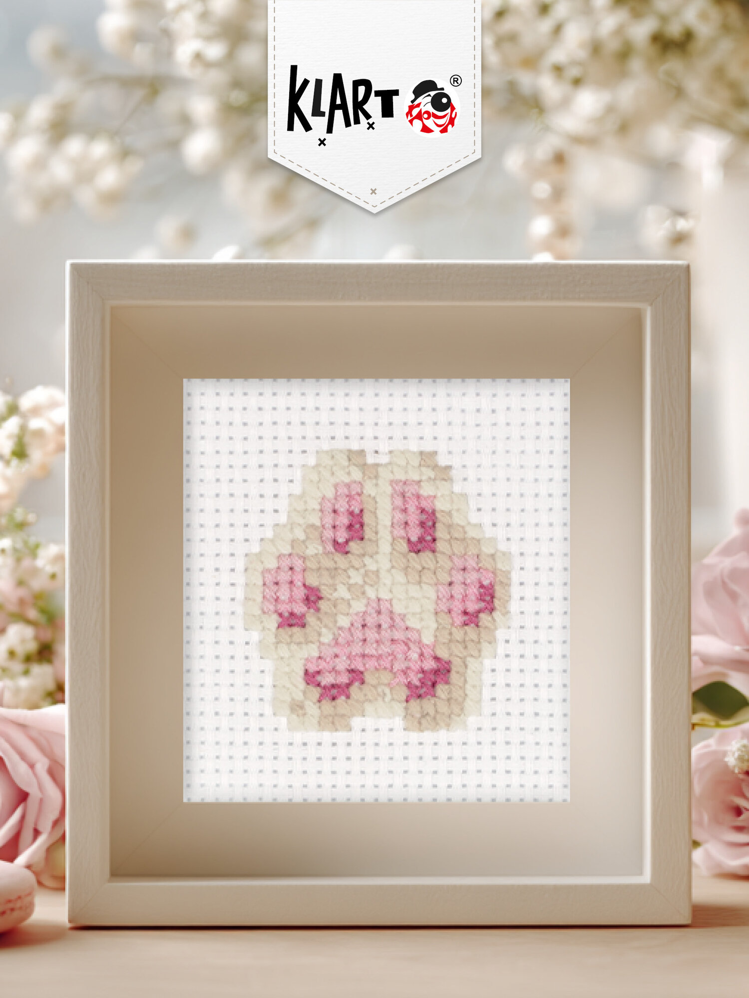 Набор для вышивания мини Klart 12-052 "Лапка" 7.5 х 7 см
