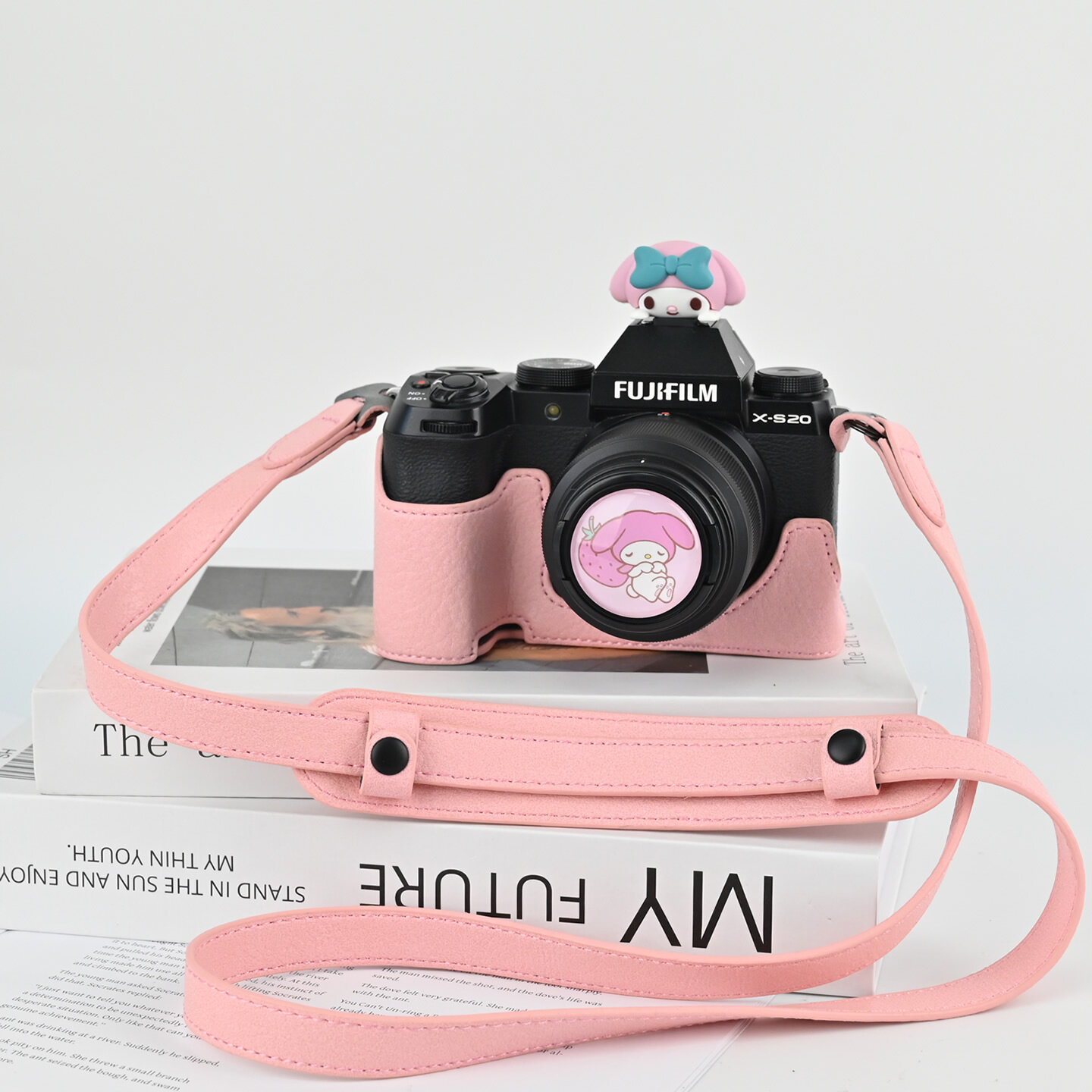 Розовый базовый элемент Fuji XM5 с комплектом My Melody для камер серии X