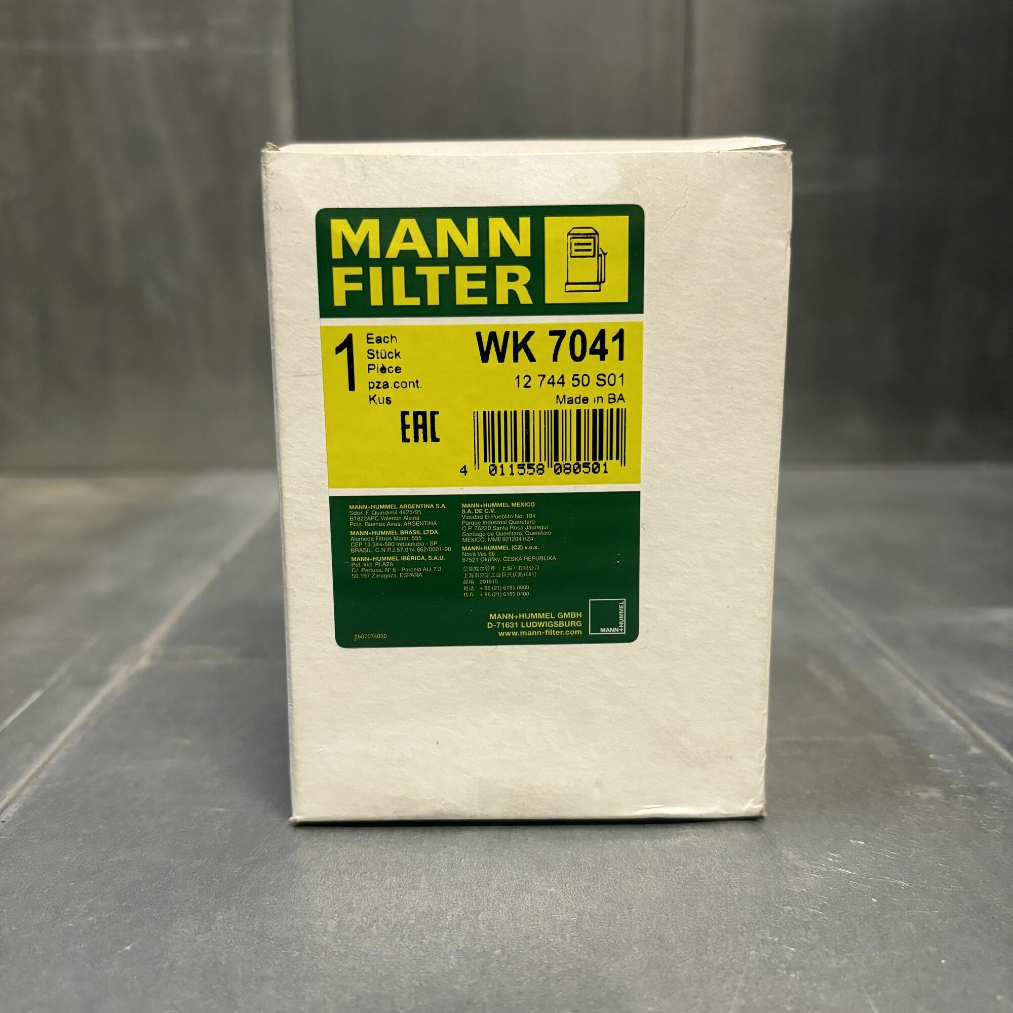 WK 7041 Фильтр топливный MANN+HUMMEL для ATLAS COPCO, HYUNDAI, KUBOTA, MANITOU, VOLVO