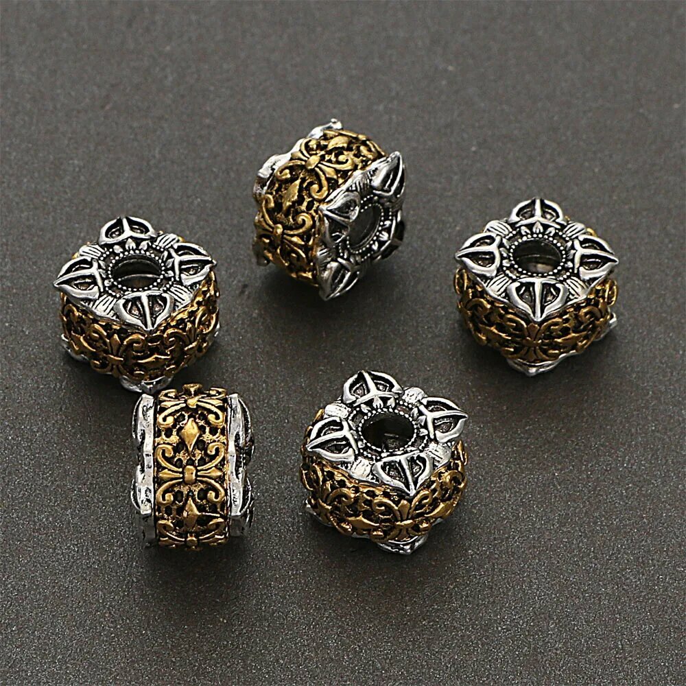 Бусины MIASOL квадратные с черепом 5 шт. Cross