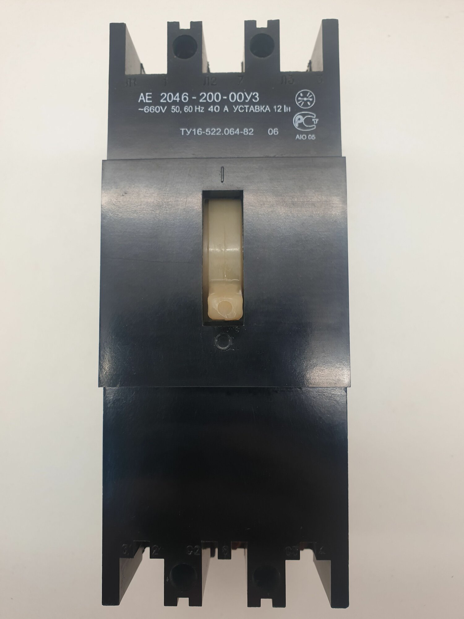 АЕ2046-200-00УЗ, Выключатель автоматический, 40A, 12In, 660V 50-60Hz