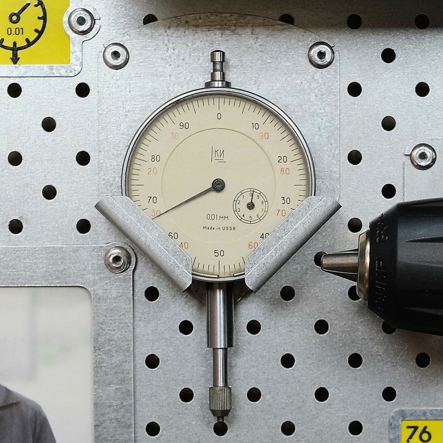 Держатель стрелочного микрометра (индикатора) perfostena