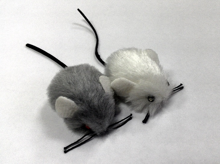 Игрушка Зооник мышь меховая для кошек (4,5 см/10 шт)