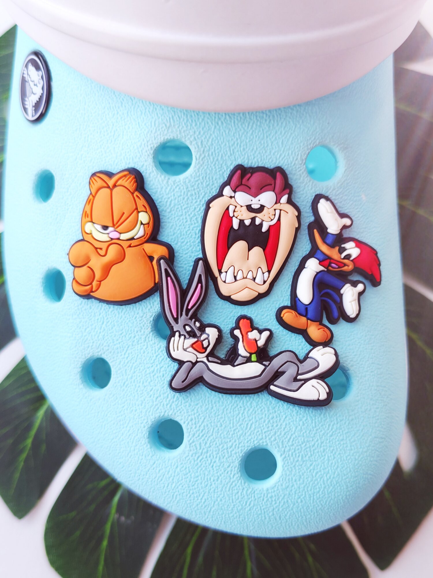 Джибитс Банни Тасманский дьявол Гартфилд Вуди