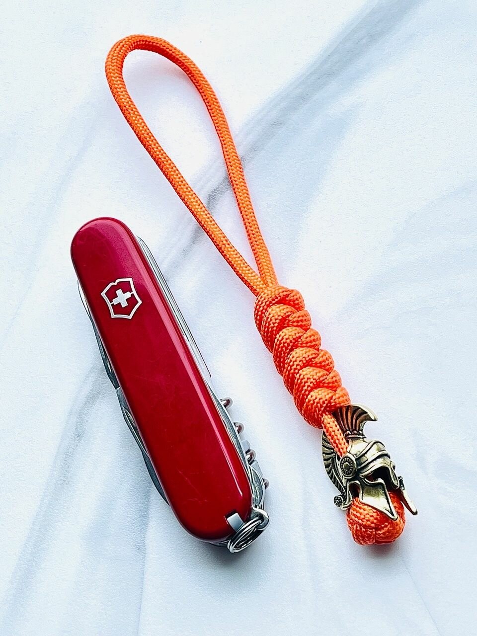 Темляк для ножа