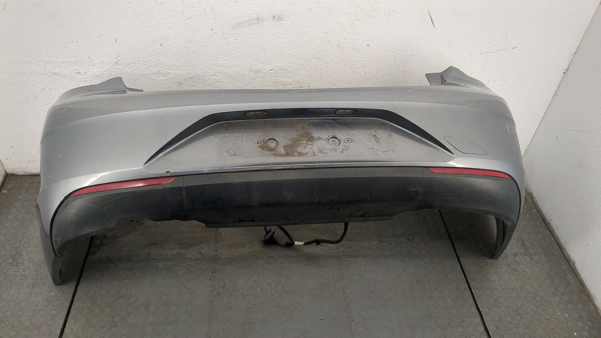 Бампер задний Opel Insignia Б/У