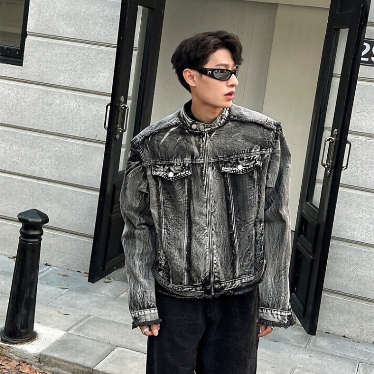 Куртка джинсовая