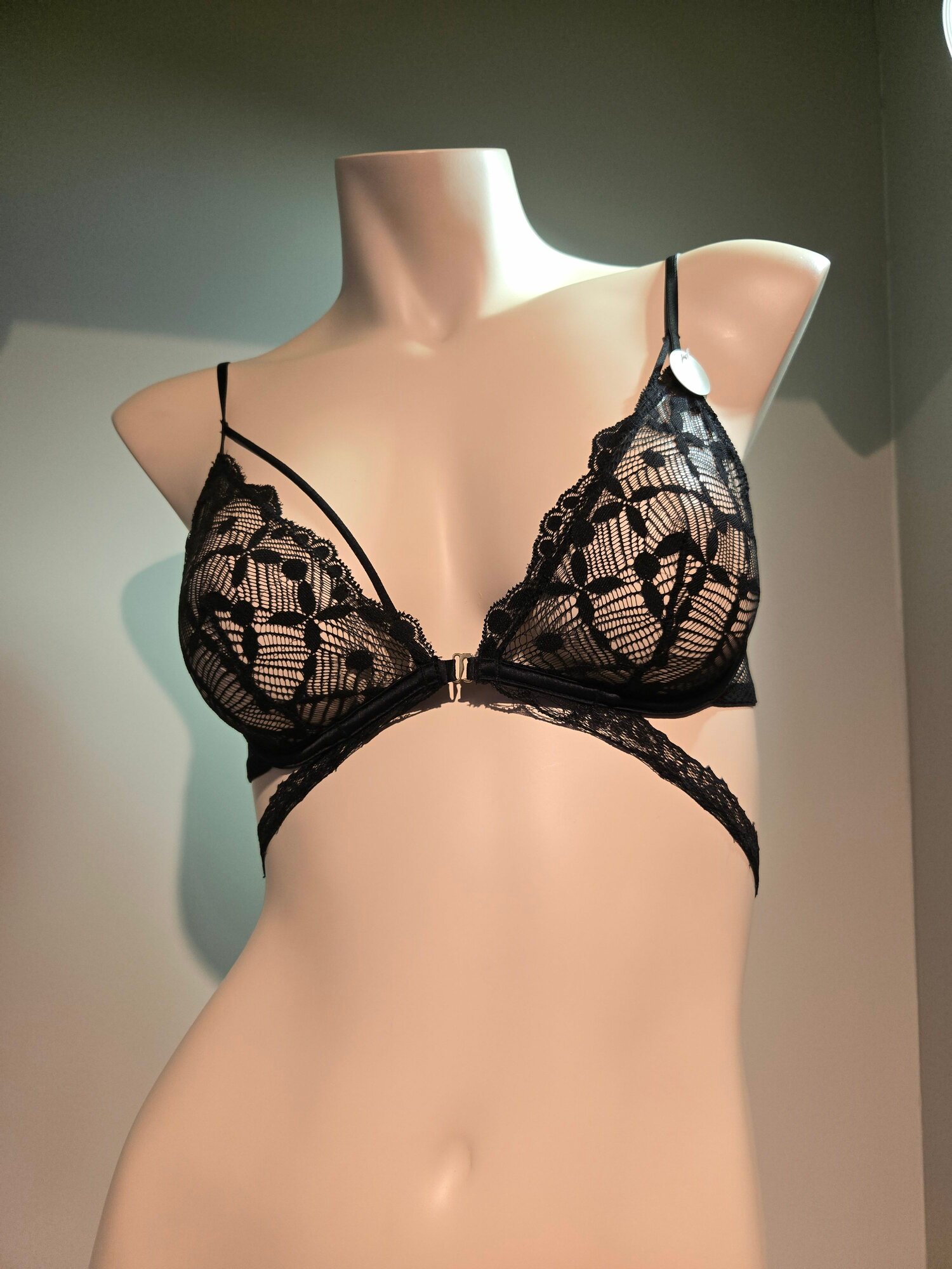 Бюстгальтер-невидимка Women'Secret