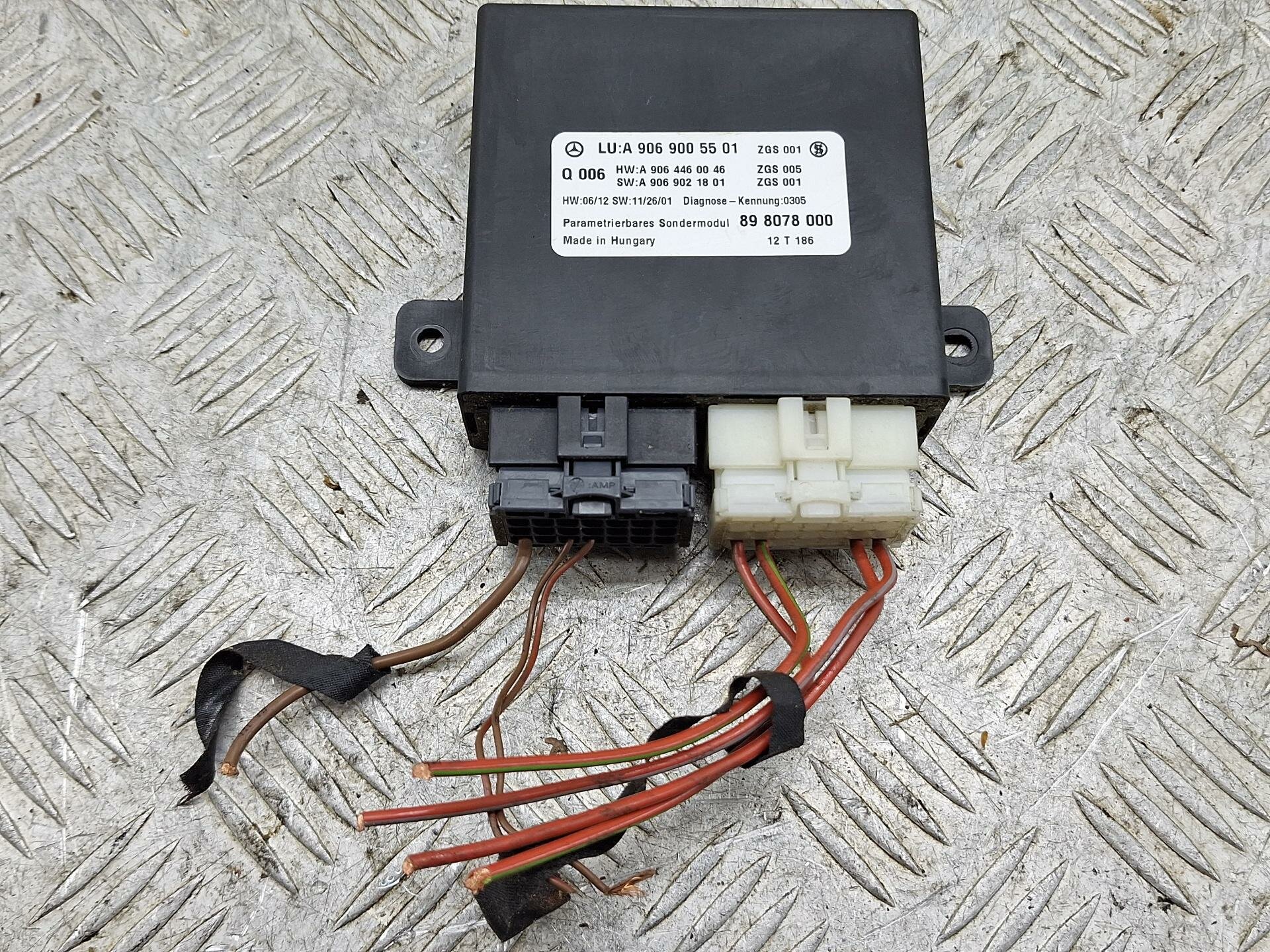 Блок управления парктрониками Volkswagen Crafter рест. (2011 - 2016) A9069005501