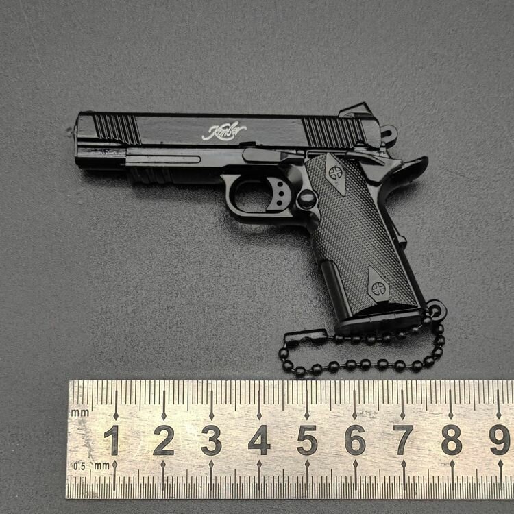 Разборный металлический брелок-пистолет в масштабе 1:3