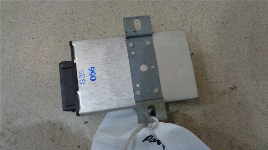 Блок управления круиз-контроля от Land Rover Discovery 1 1989-1998